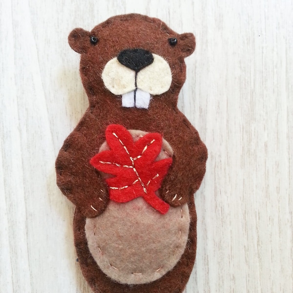 Beaver Ornament - Etsy
