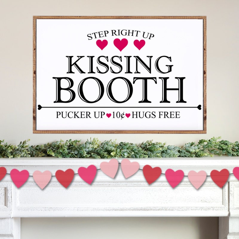 Kissing Booth Sign - Etsy