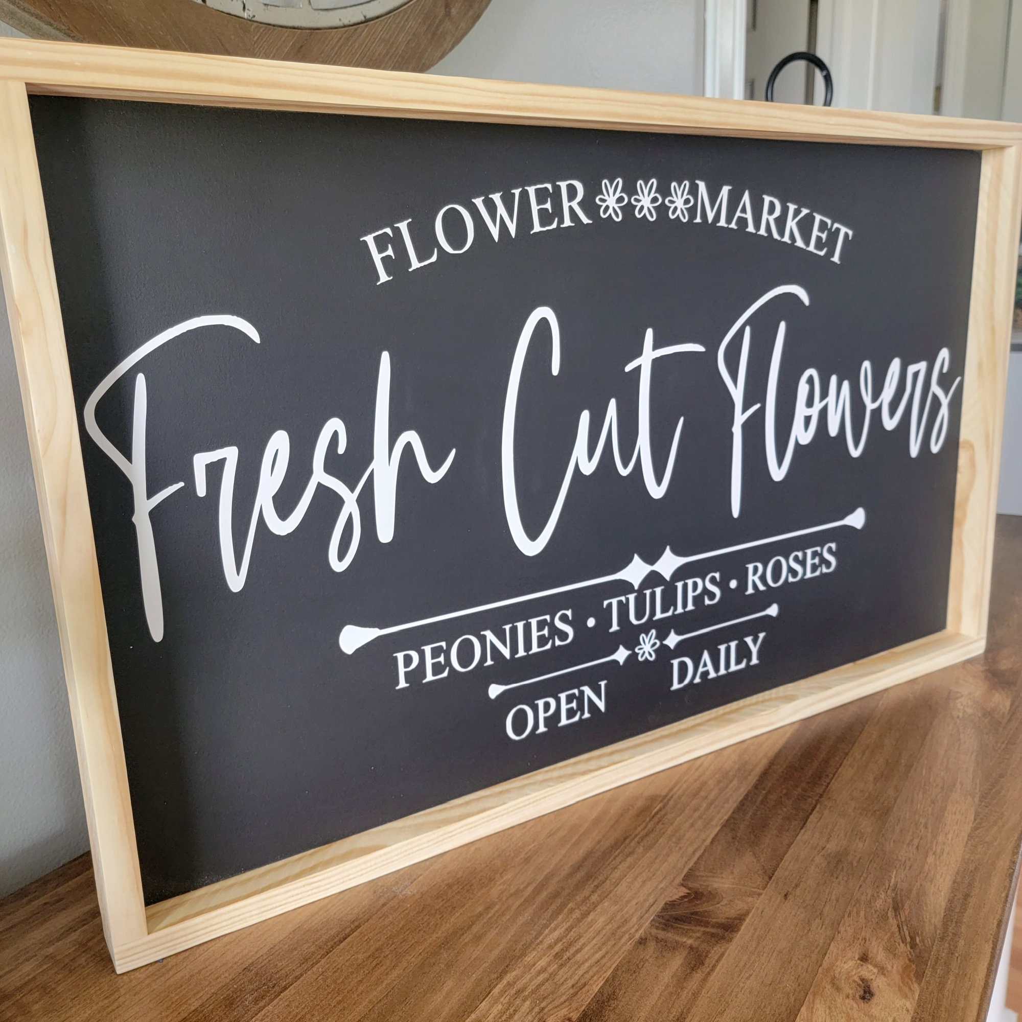 Fresh Cut Flowers Sign, Flower Market Sign, Farmhouse Spring Sign ...