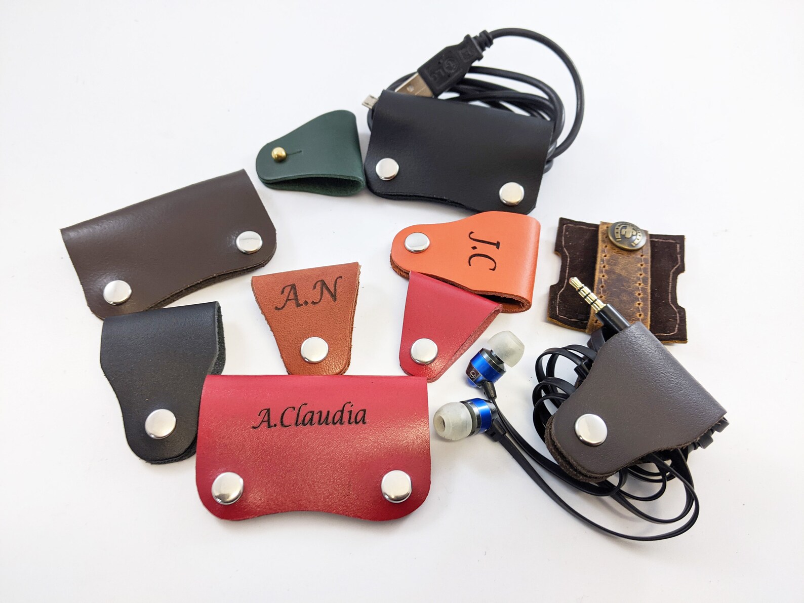 Personalised Leather Earbuds Cable Organiser Earphone Holder - Etsy UK