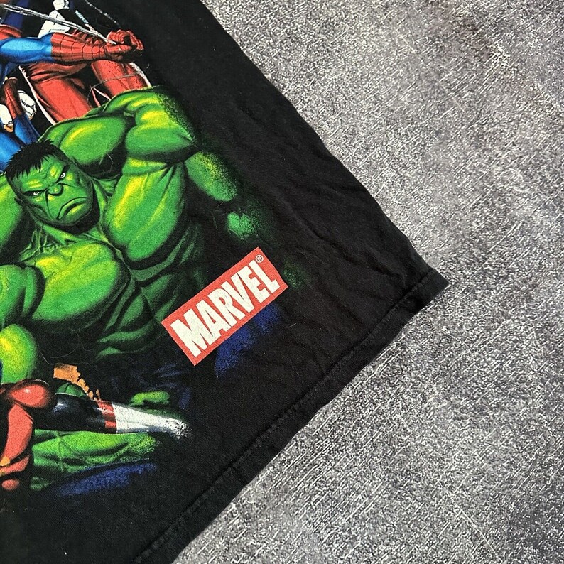 Men's Vintage Y2K Mad Engine Marvel All Over Print Comics Black T Shirt ...