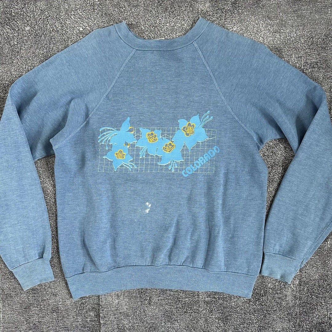 Men's Vintage 70s Colorado Columbine Flower Pastel Blue Crewneck ...