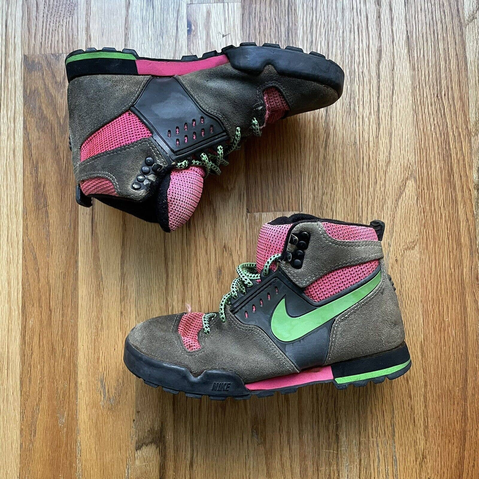 Nike Lunar Dome 1 Sneaker Boot
