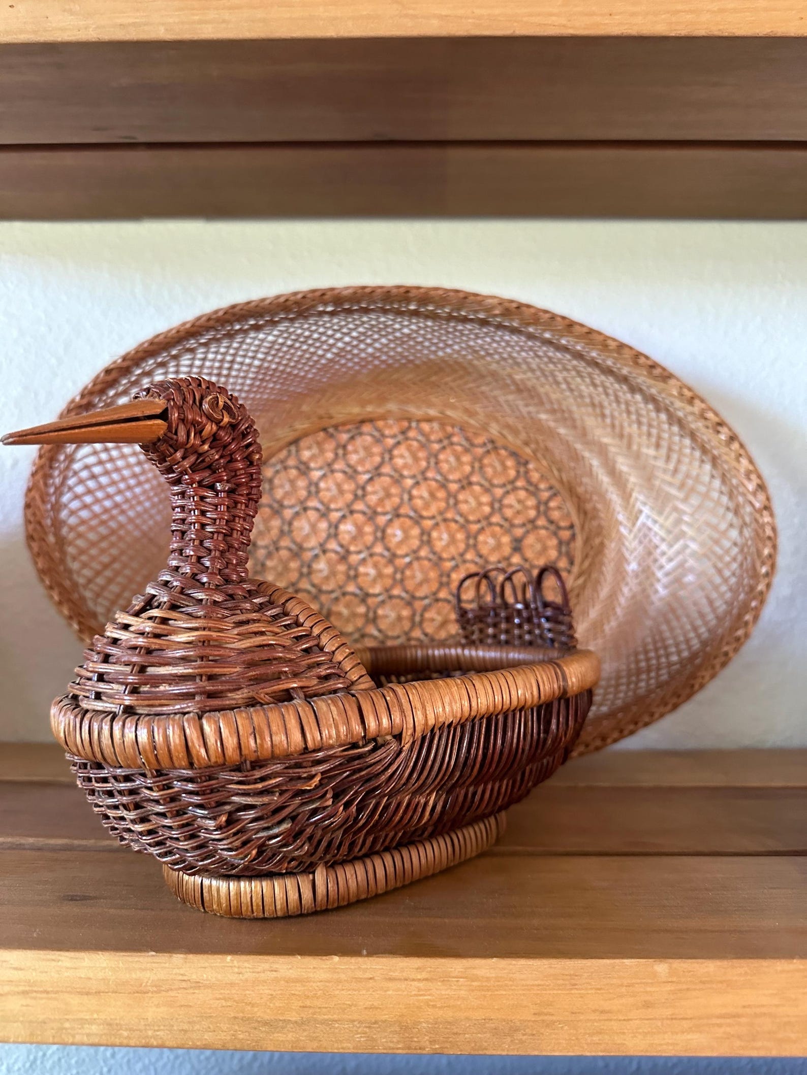 Wicker Duck Basket Vintage - Etsy
