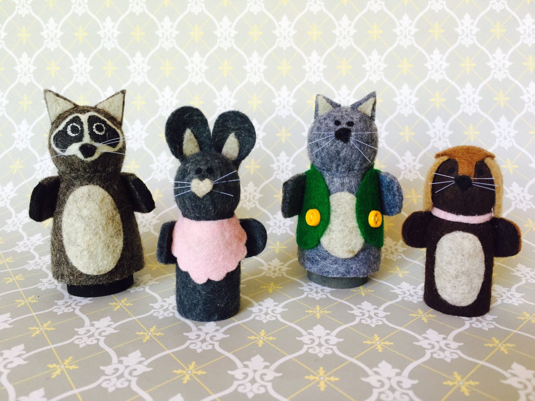 Single, Wooden Peg Animal, Animal Peg Doll, Wool Felt Animal, Handmade ...