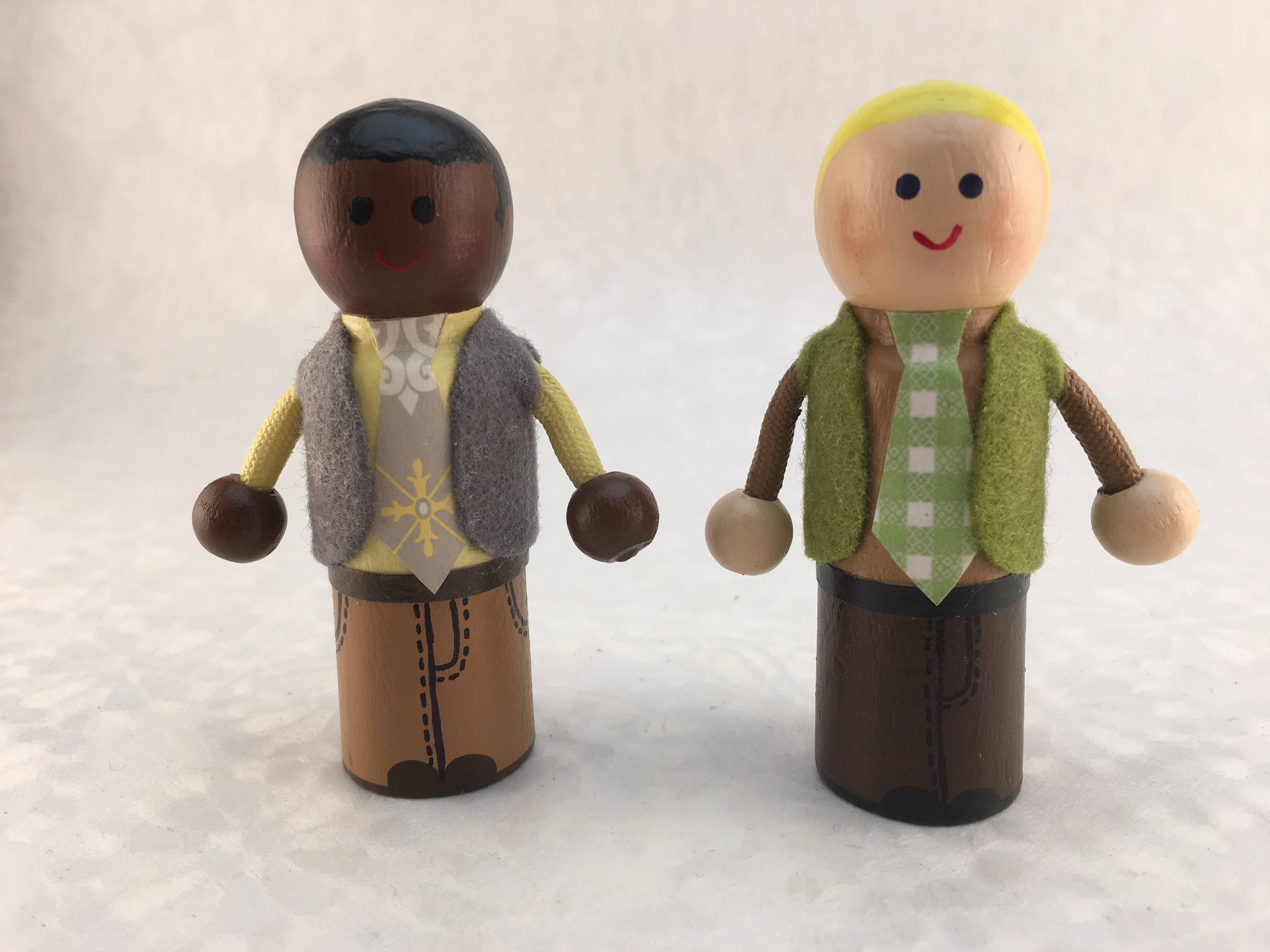 SINGLE 2-3/4 Peg Doll man W/arms Diverse Wooden Peg - Etsy