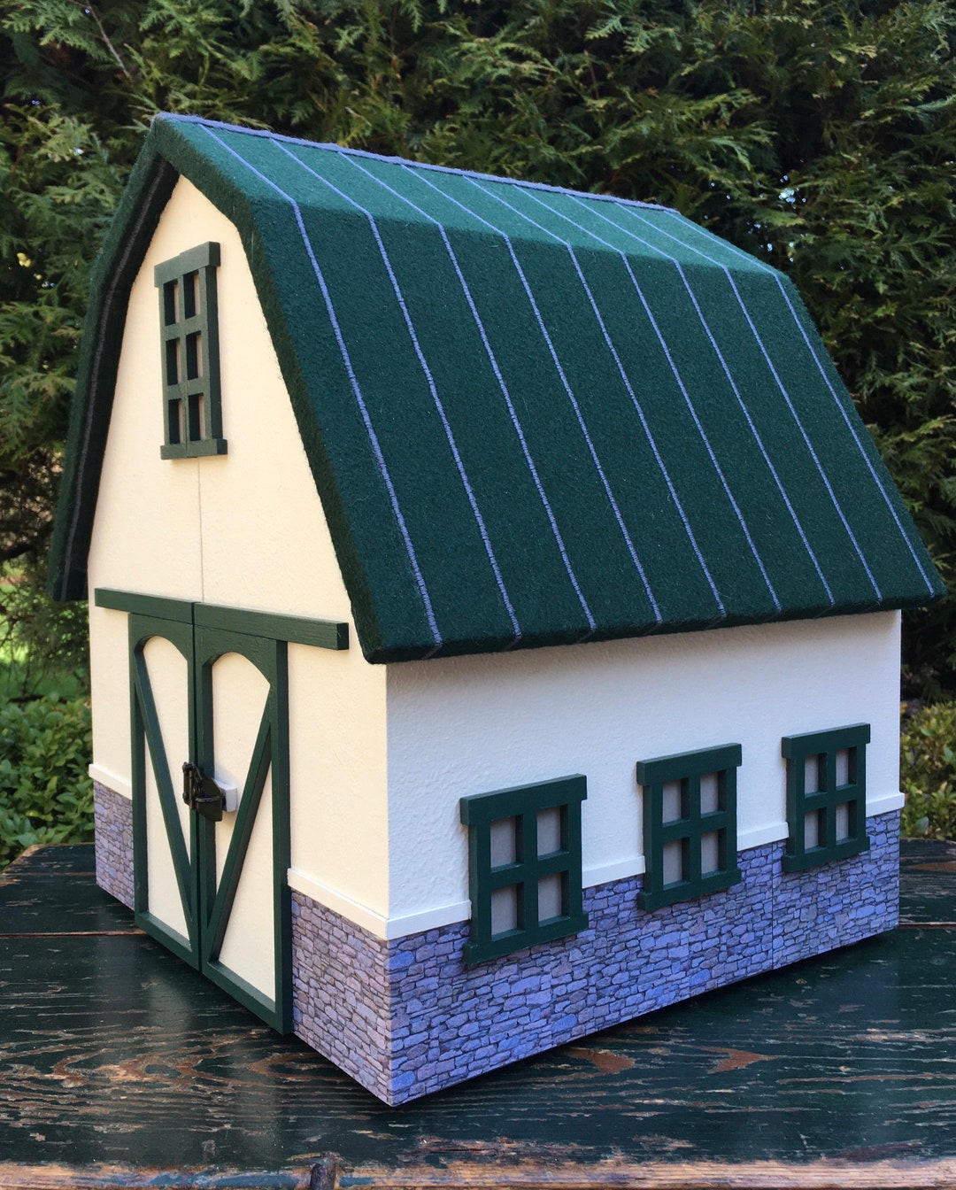 Wooden Toy Barn, Handcrafted Green/white Wood Barn, Pretend Play Farm ...