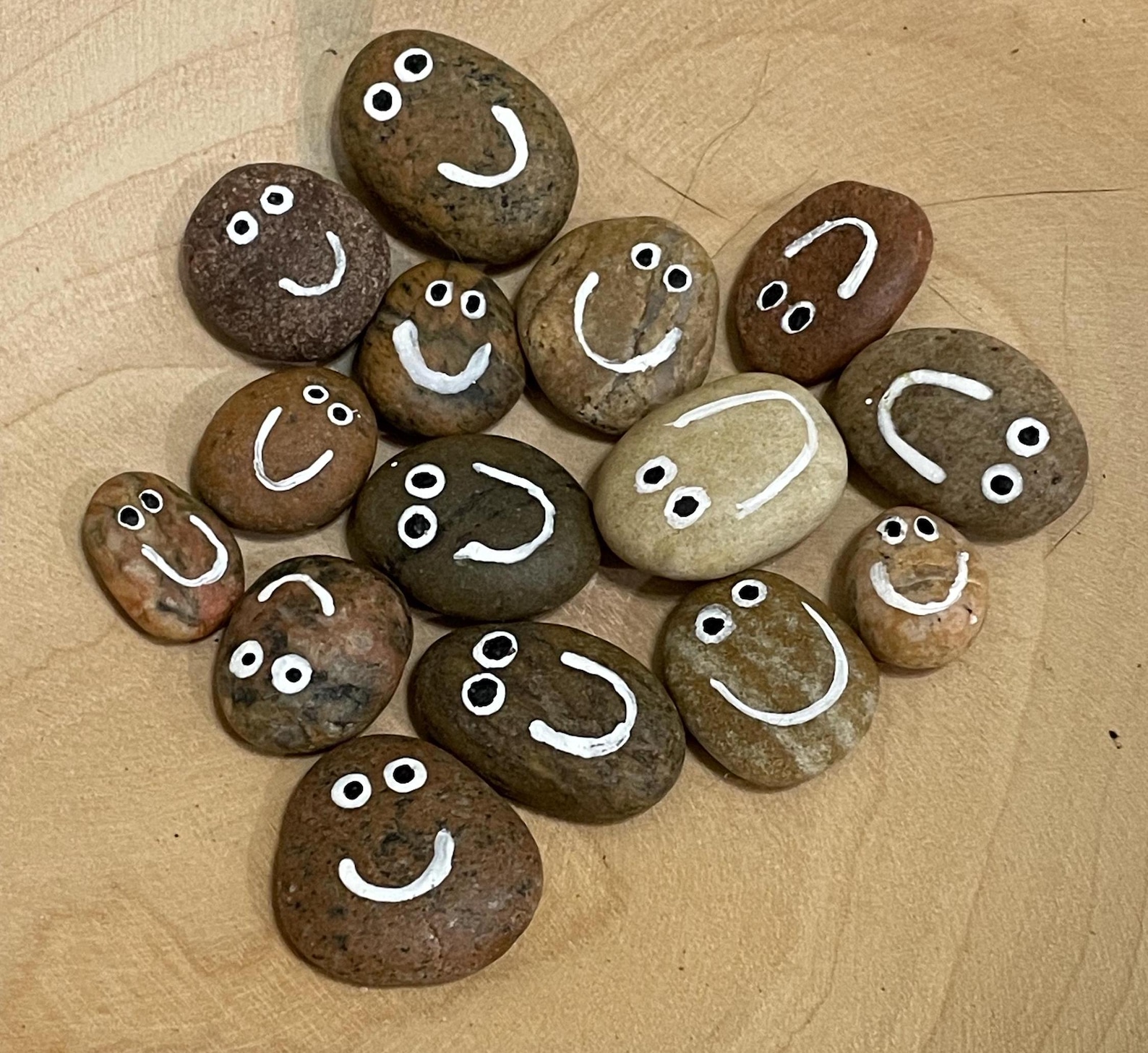15 Super Happy Rocks - Hand Painted Smiley Face Lake Rocks - Etsy