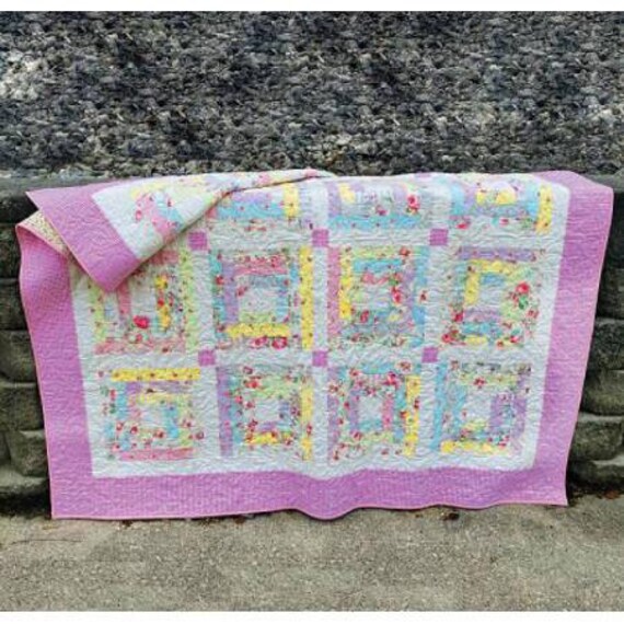 Jelly Roll Log Cabin Quilt Pattern by Cut Loose Press - Etsy