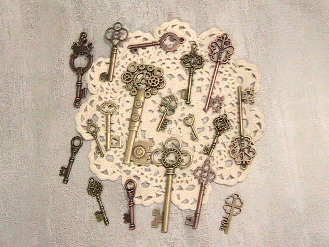 Keys, Assorted Small Metal Keys for Crafting, Gift Ribbons - Etsy