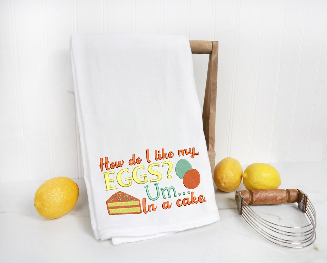 Funny Retro Kitchen Puns - How Do I Like My Eggs - in a Cake - 3 Sizes ...