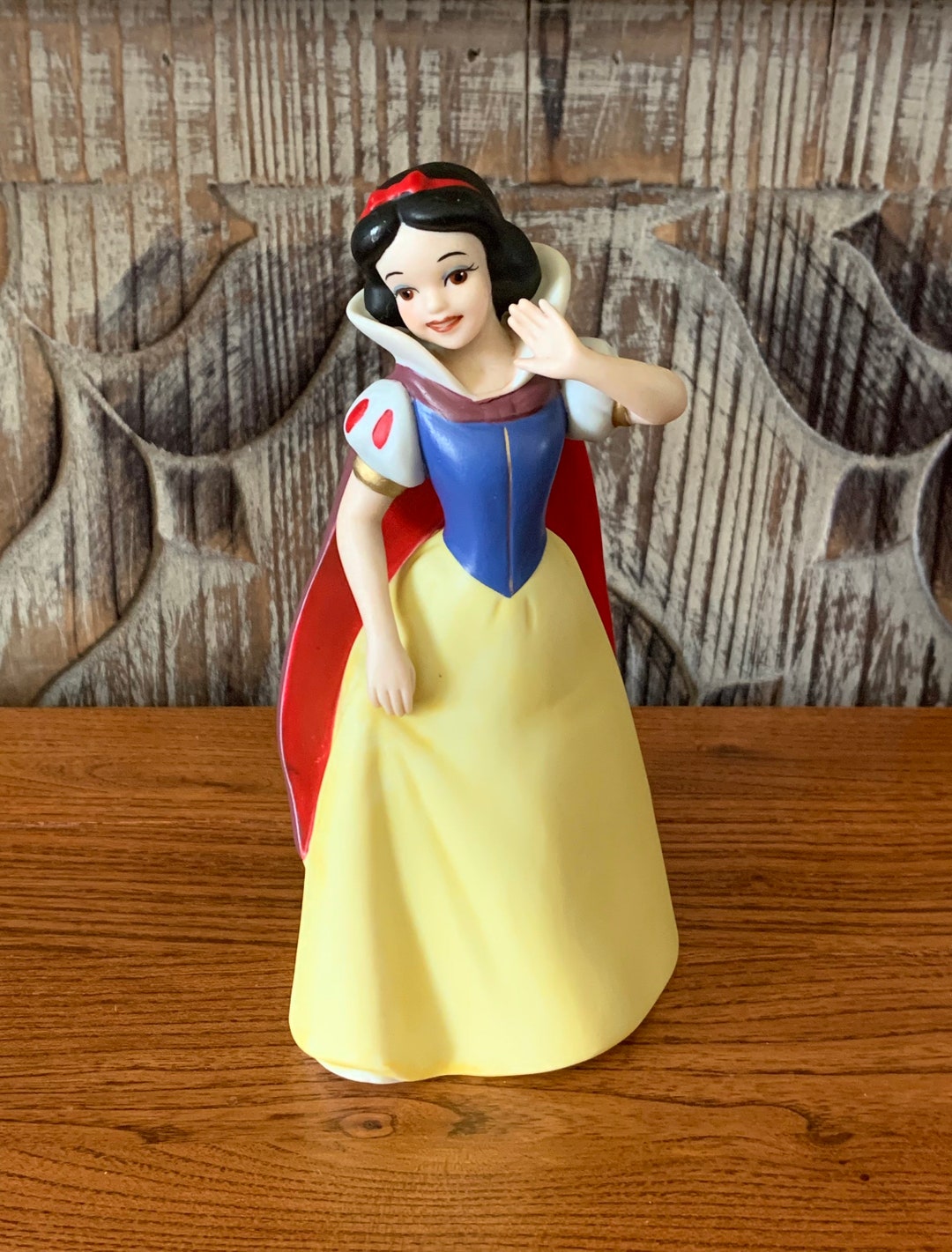 Vintage Disney Snow White Hand-painted Bisque Figurine - Etsy