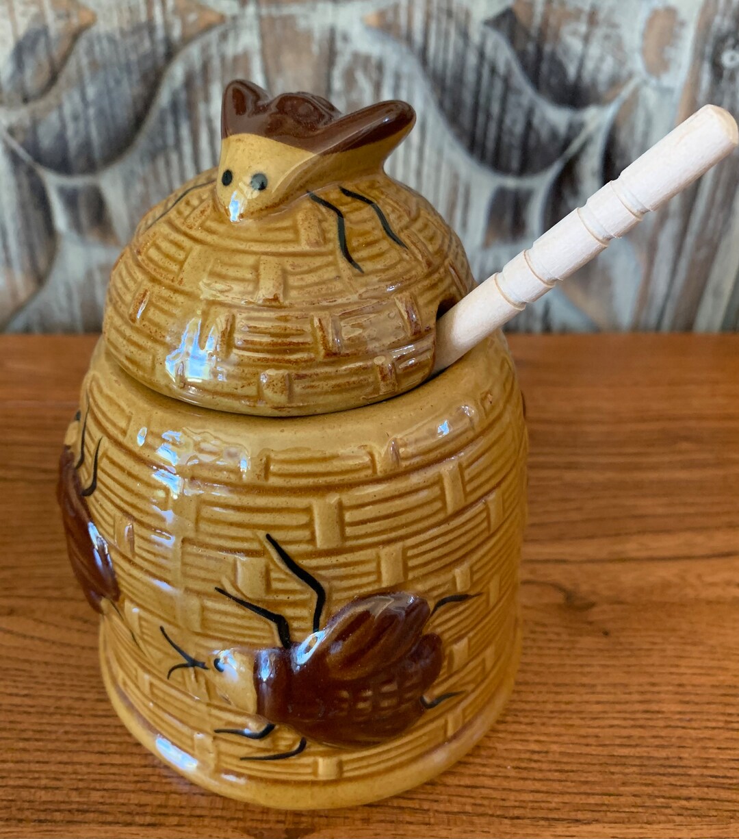 Vintage Honey Bee Ceramic Pot/jar With Wooden Dipper - Etsy