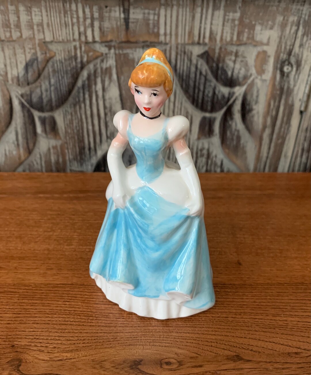 Vintage Walt Disney Cinderella Hand-painted Figurine Japan - Etsy