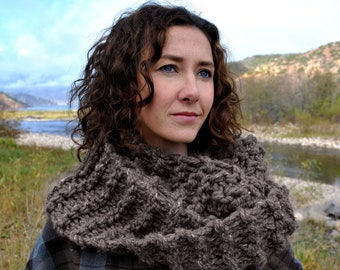 Outlander Cowl: Knitting Pattern for Claire's Chunky Scarf - Etsy
