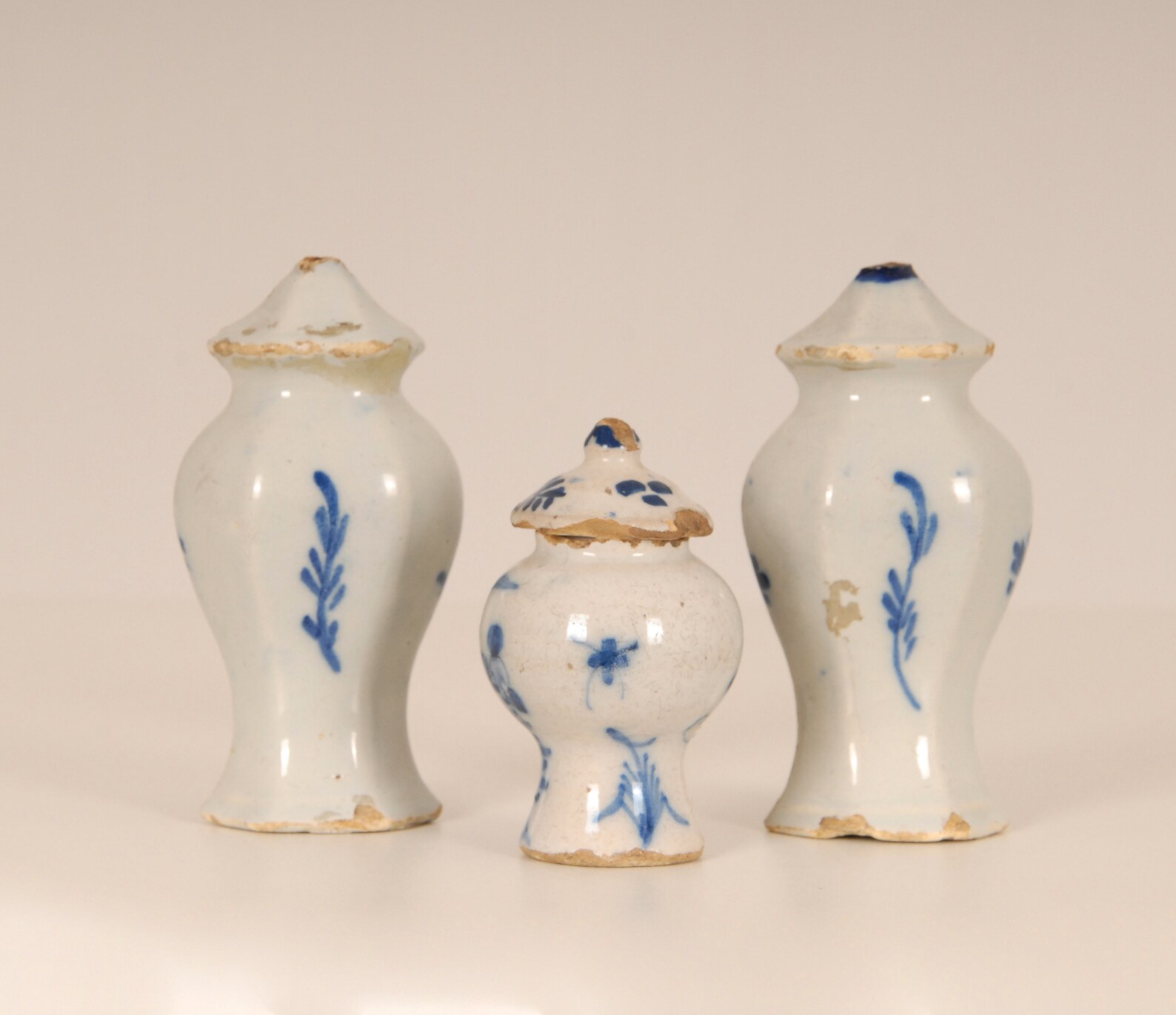 Antique Delft Vases Miniatures Dollhouse Vases Blue and White ...