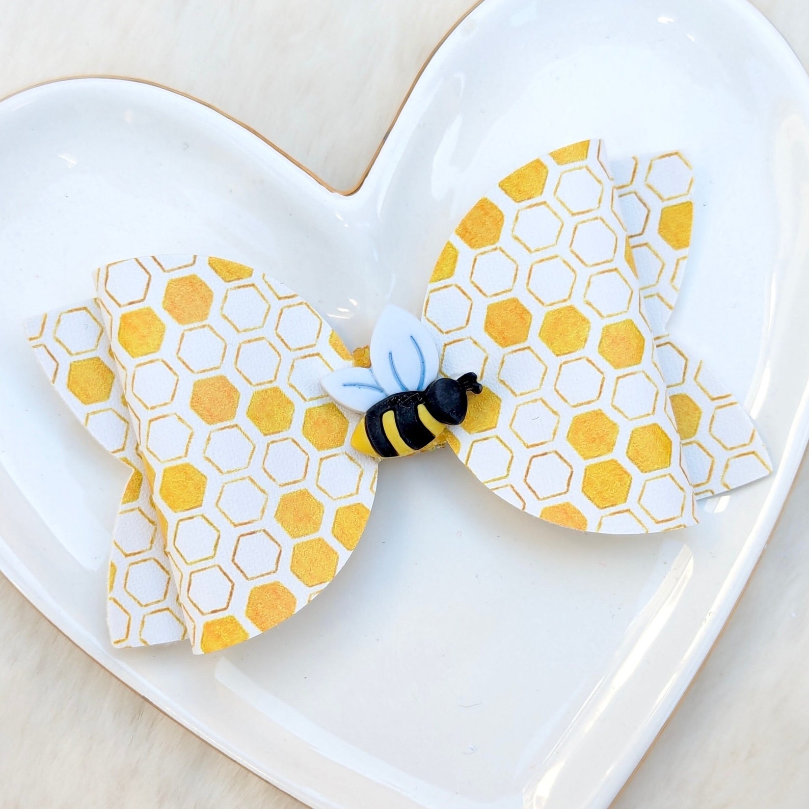 YELLOW BUMBLEBEE HONEY Bee Bow, Golden Honeycomb Hair Clip, Black White ...
