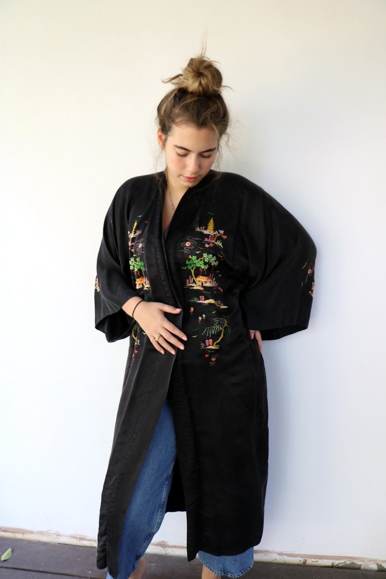Silk Kimono Duster Robe, Vintage GOLDEN BEE Chinese Hand Embroidered ...