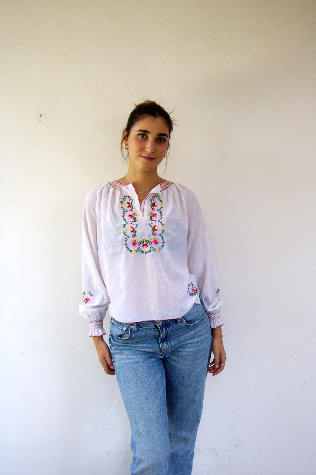 Hungarian Hand Embroidered Blouse Vintage Boho Hippy White Floral Traditional Peasant Romanian