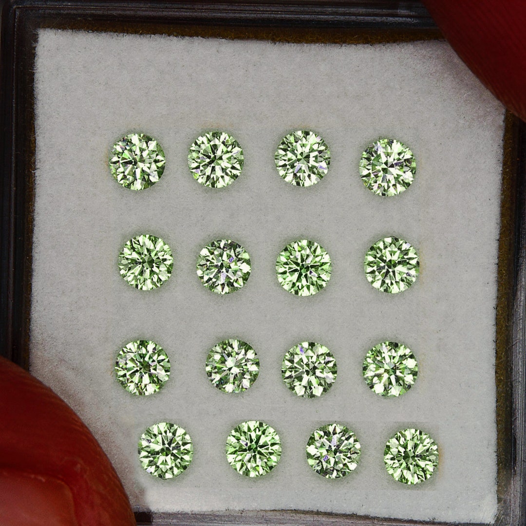 2.20 Mm 16 Pieces Round Machine Brilliant Cut Extreme Brilliancy ...