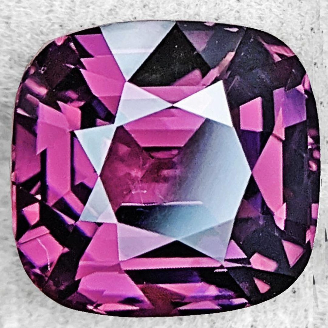 5x4.5 Mm { 0.75 Carat } Cushion Cut Extreme Brilliancy Intense Red ...