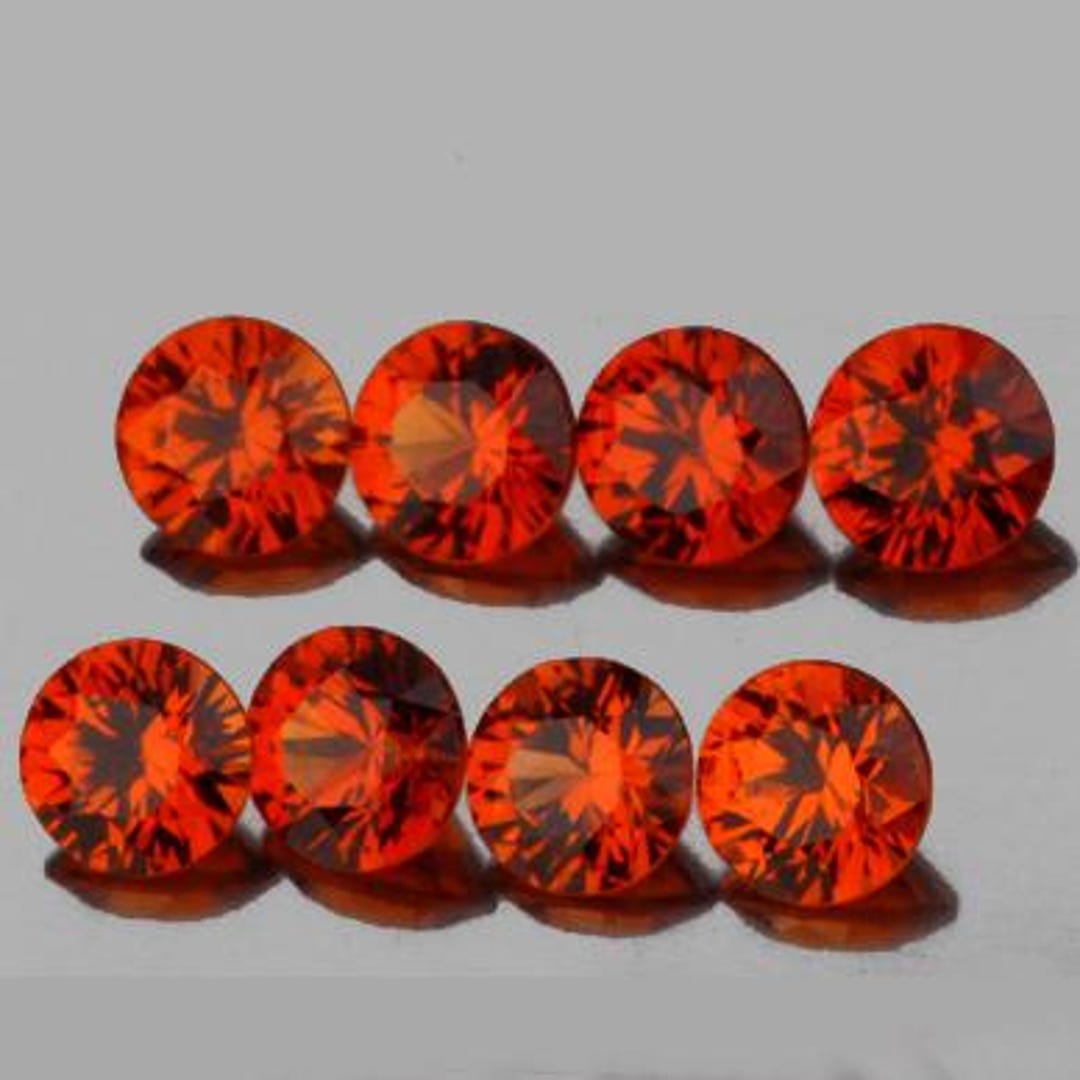 2.50 Mm 8 Piece Round Brilliant Cut Natural Mandarin Orange Spessartite Garnet flawless-vvs ...