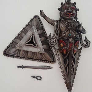 Antique Rare Tibetan Chanda Mahoroshan Bhairab Iron Phurba Statue 15 ...