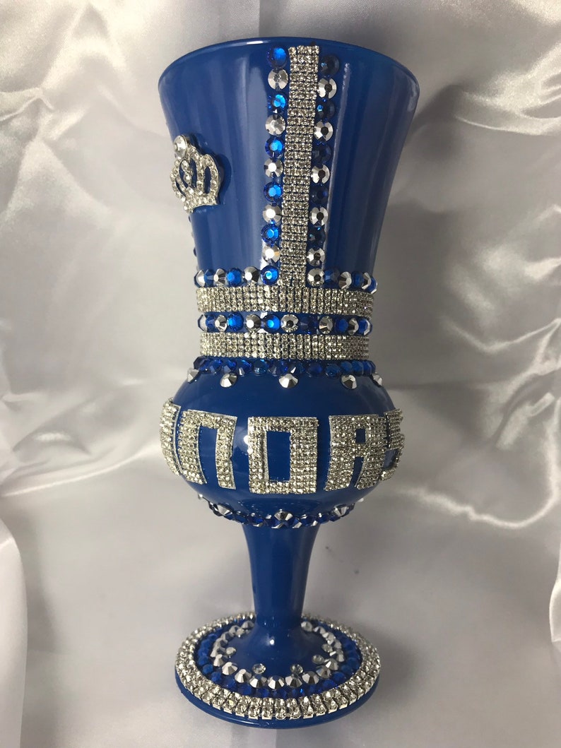 Custom Deluxe 20 Ounce Chalice - Etsy UK