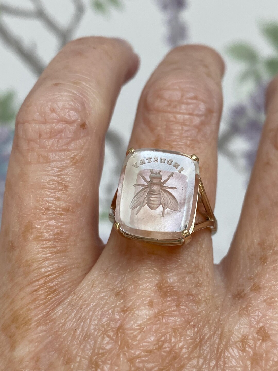 Victorian 9k Gold Bee Intaglio Ring - Etsy