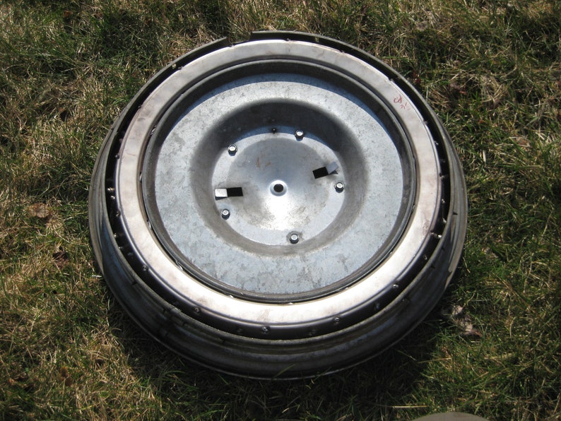 Cadillac Deville 1975-84 15 Inch Wire Wheel Hubcaps. Set of 4 . - Etsy
