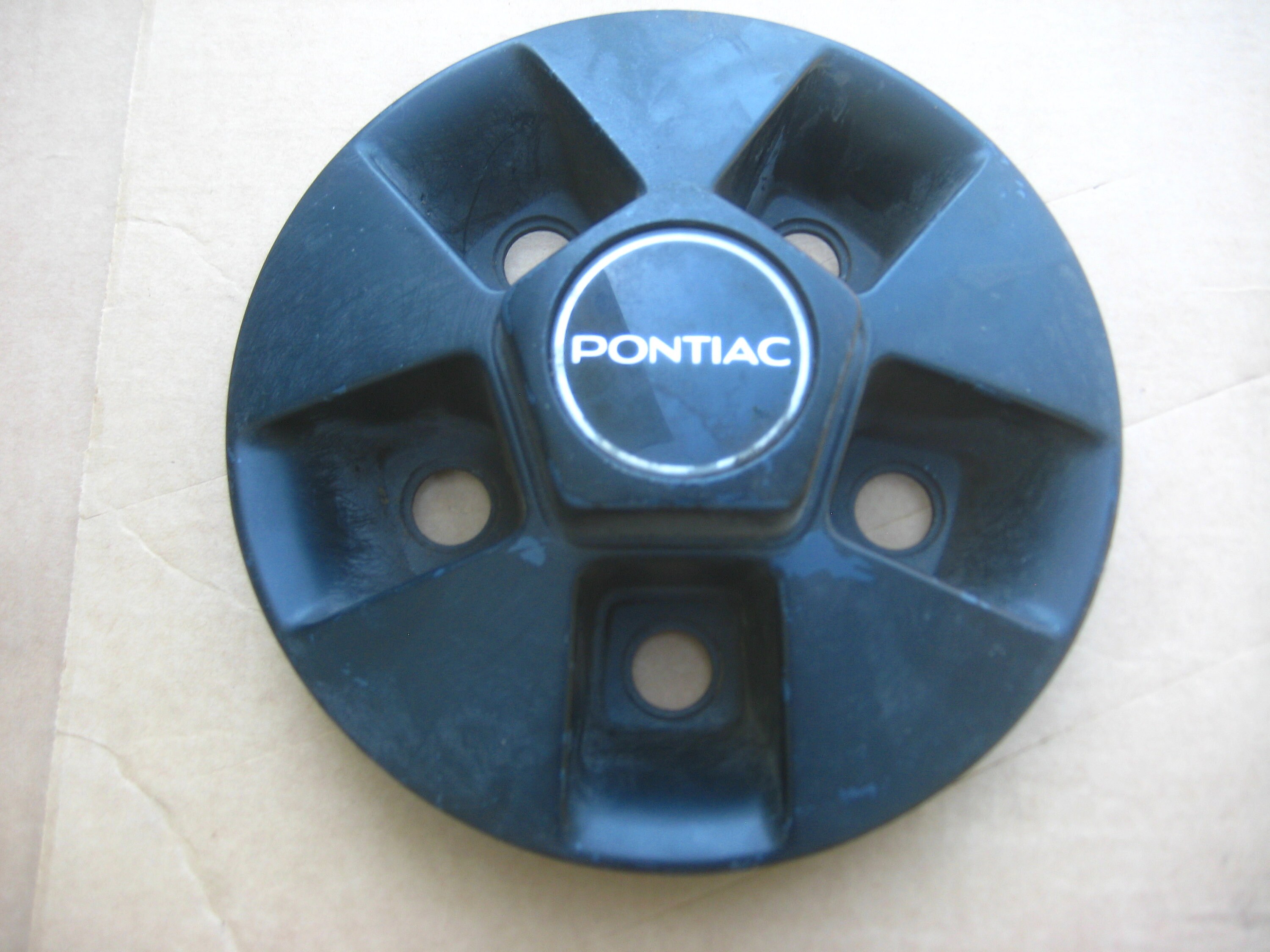 Pontiac Firebird Center Caps 1982-84 10027042 Set of 2. - Etsy