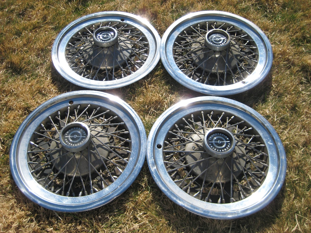 Ford Thunderbird 1977-79 Wire Wheel Hubcaps. 15 Inch. Set of 4 . - Etsy