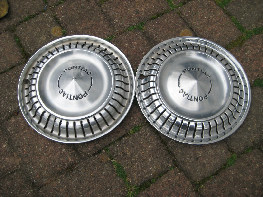 Pontiac Astre 1975 Hubcaps. 13 Inch. ( Set of 2 ). - Etsy