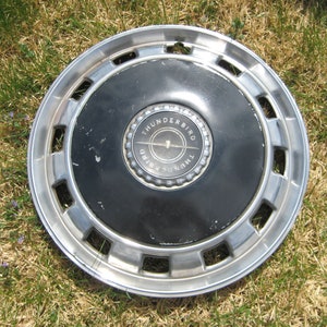 Ford Thunderbird Hubcaps. 1970-71. 15 Inch. ( Set of 4 ). - Etsy