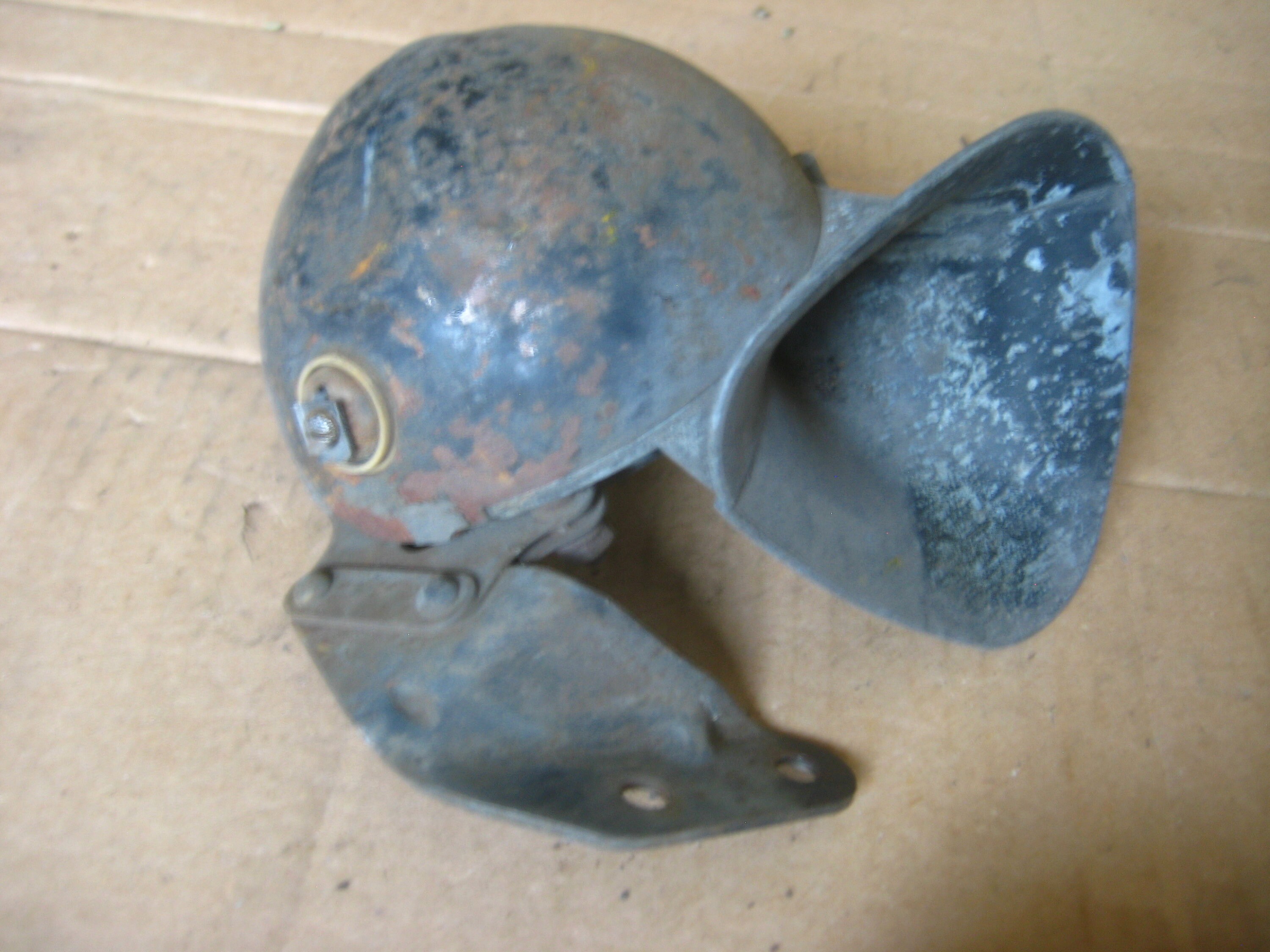 Delco Remy Vintage Car Horn Model 682 W/ Bracket. - Etsy