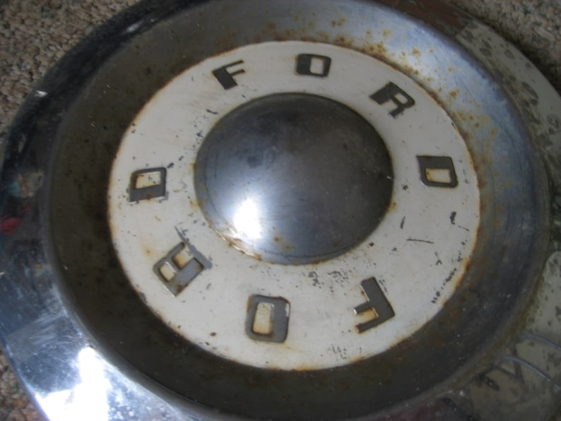 Ford 1957-58 Dog Dish Hub Cap. - Etsy
