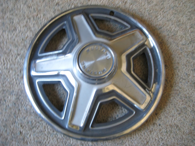 Ford Mustang 1969 14 Inch Hubcaps. ( Set of 3 ). - Etsy