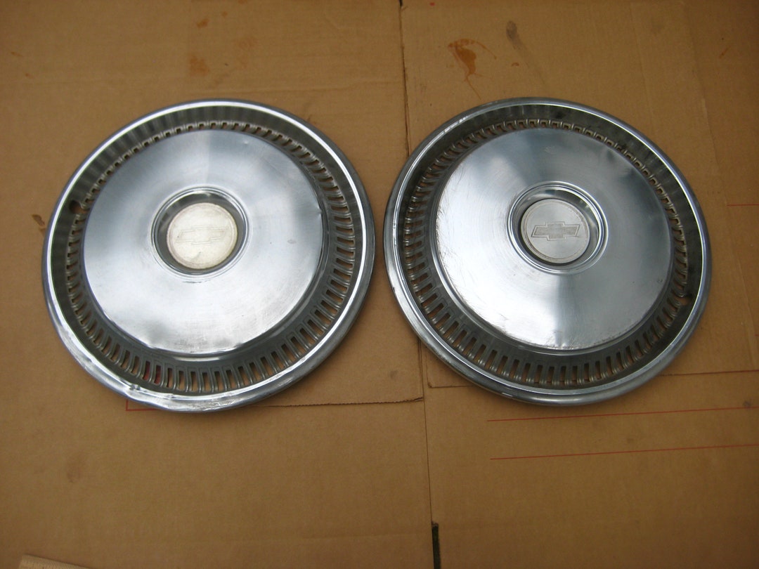 Chevy Camaro / Chevelle 14 Inch Hubcap 1975-81 ( Set of 2). - Etsy