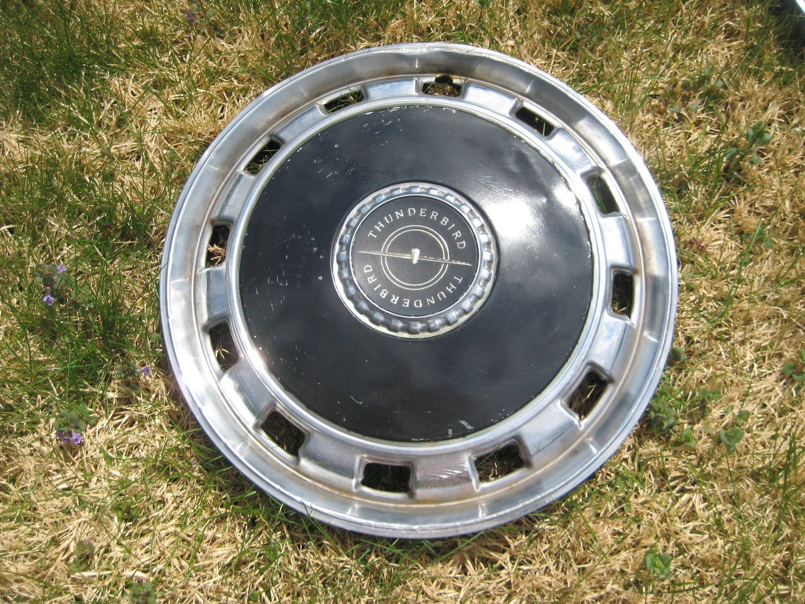 Ford Thunderbird Hubcaps. 1970-71. 15 Inch. ( Set of 4 ). - Etsy