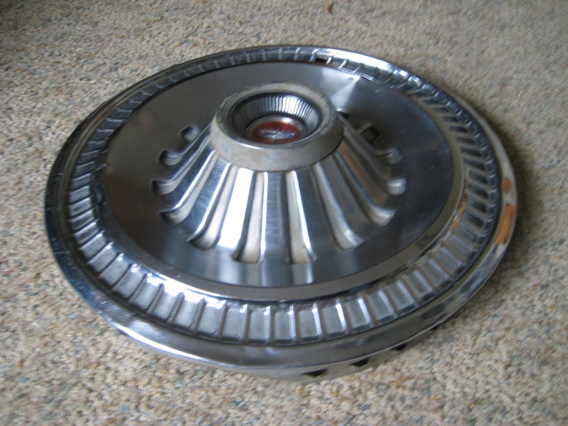 Ford Fairlane 1965 14 Inch Hubcap. - Etsy