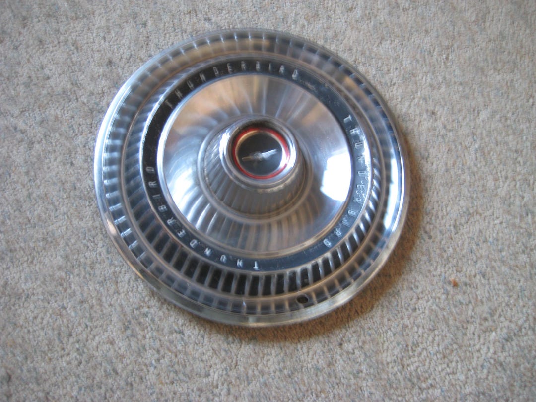 Ford Thunderbird 1966 15 Inch Hubcap. - Etsy
