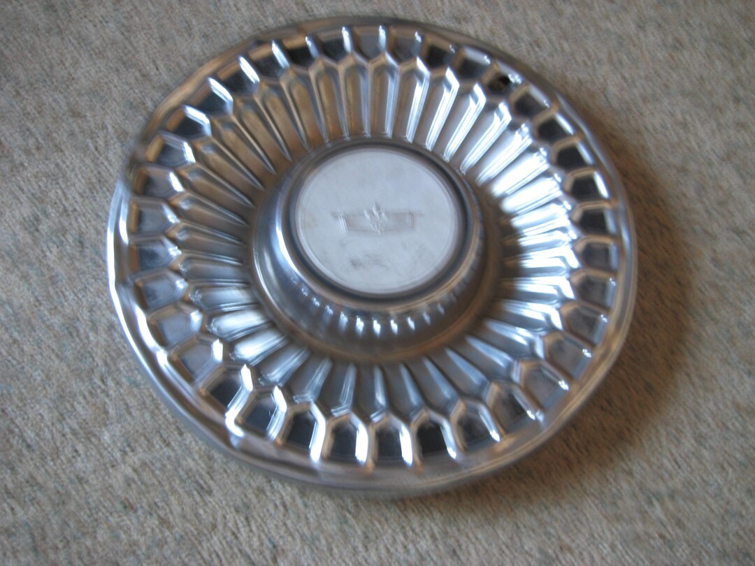 Chevy 1977 Caprice Impala 15 Inch Honeycomb Hubcap. - Etsy