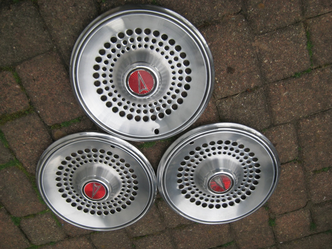 Pontiac Lemans, Firebird, 1977-78 Hubcaps. ( Set of 3 ). - Etsy