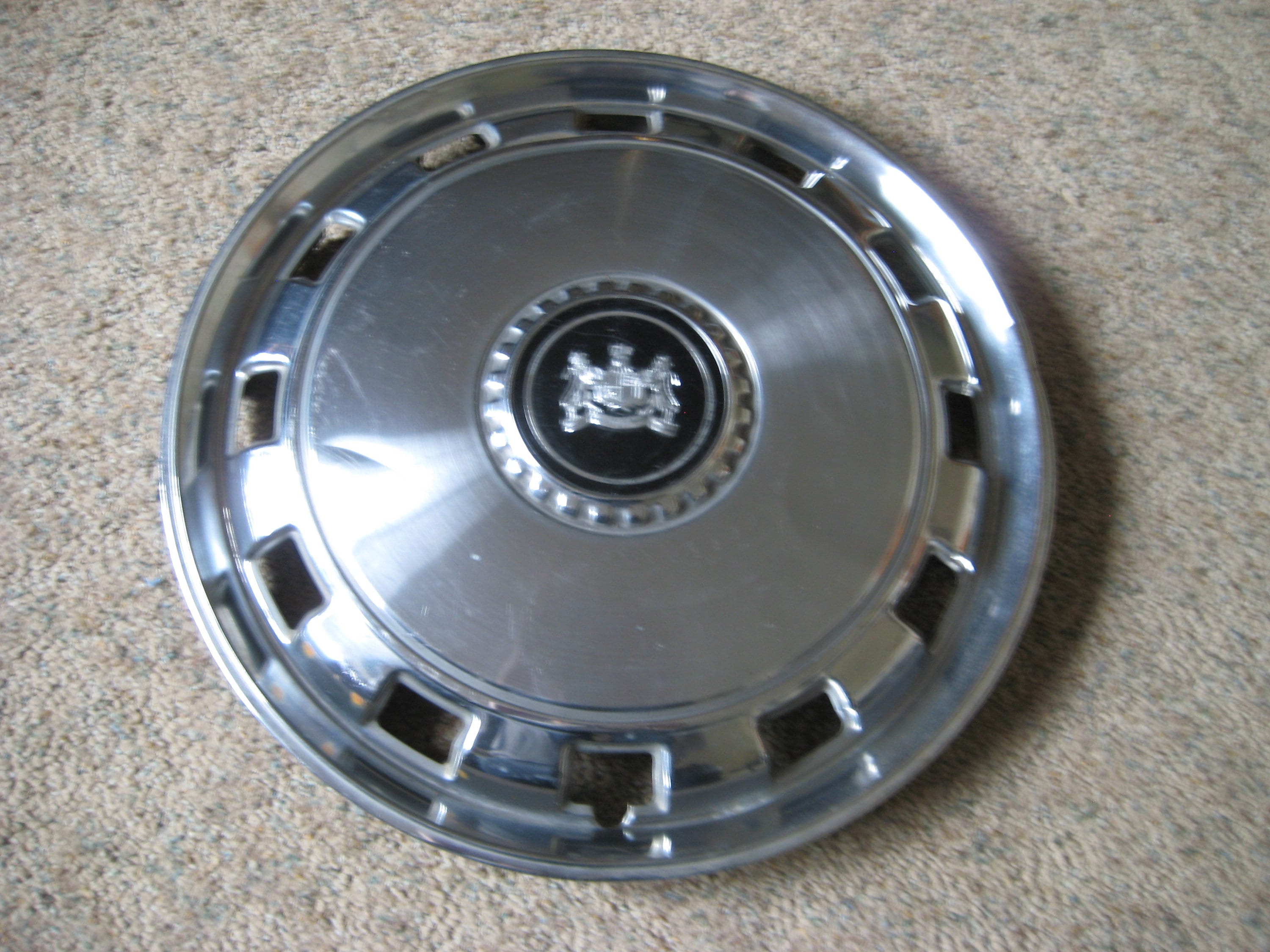 1989 Mercury Grand Marquis Hubcaps