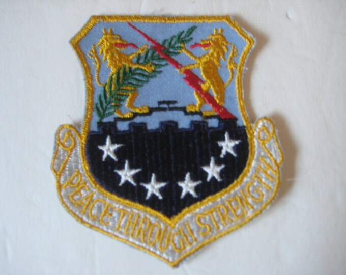 USAF Uniform Patch, 100TH BOMB WING, Peace Through Strength Patch. - Etsy