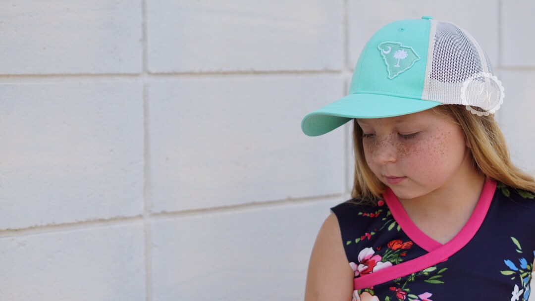 South Carolina State Palm Tree in Mint and Khaki Trucker Mesh Hat - Etsy