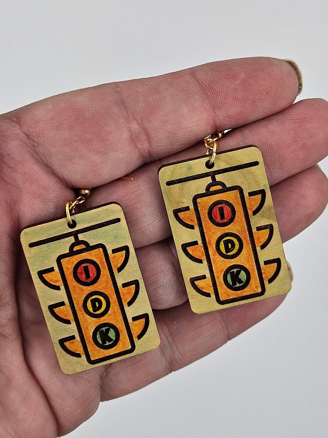 Taylor Swift Stoplight IDK Earrings Traffic Light Gift for Daughter ...