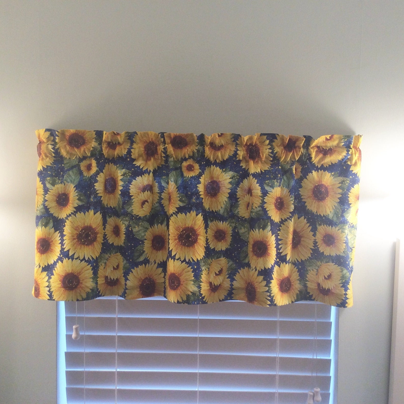 Sunflower Valance With Sunflower Print on Blue Fabric - Etsy