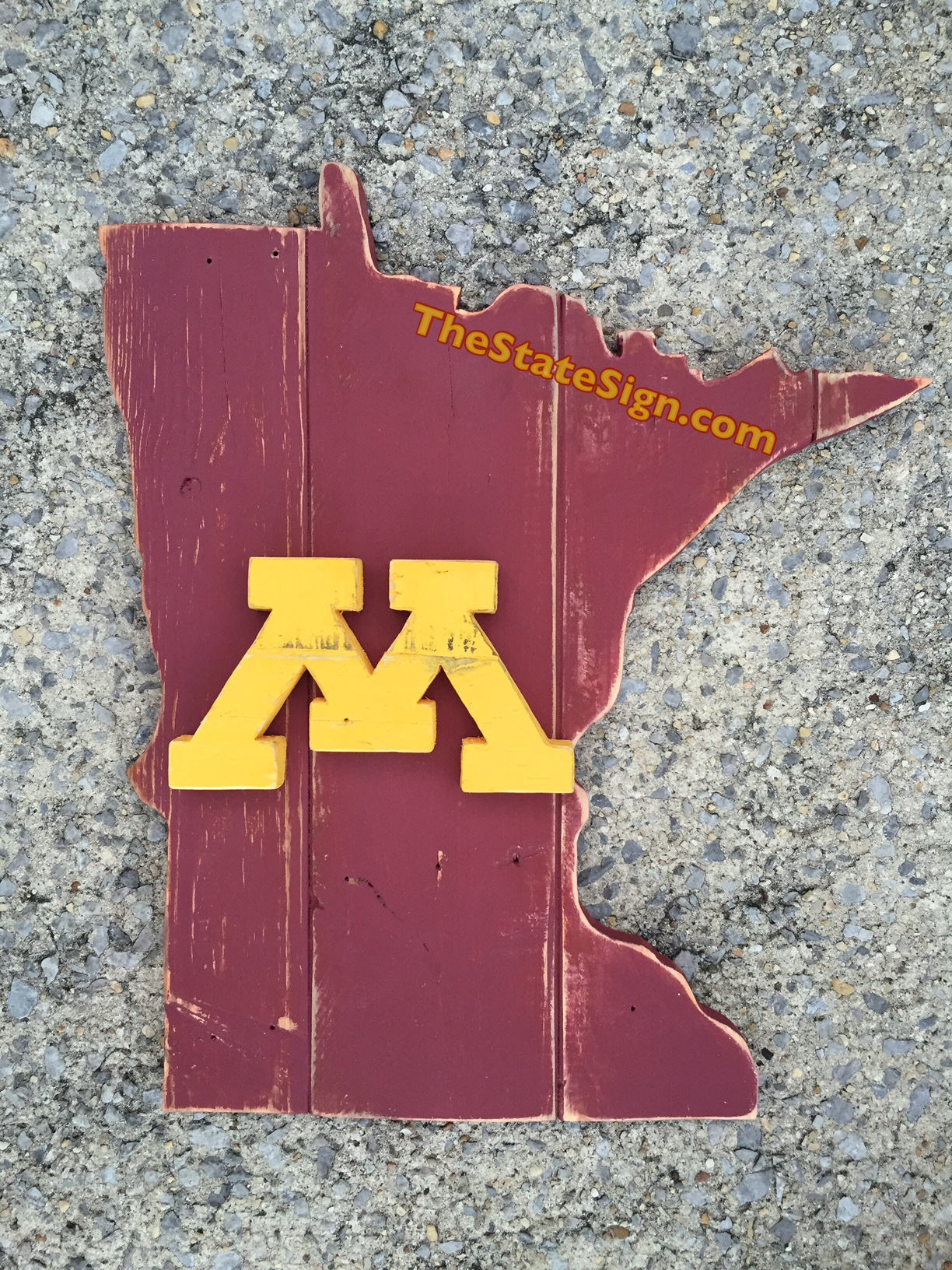 University of Minnesota state sign with the M logo in center. | Etsy