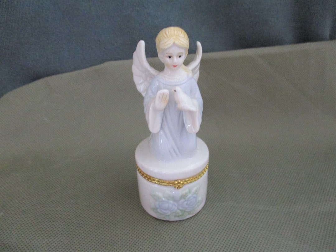 Vintage Angel Trinket Box 1980 's Keepsake Box ,angel Figurine, Jewelry ...